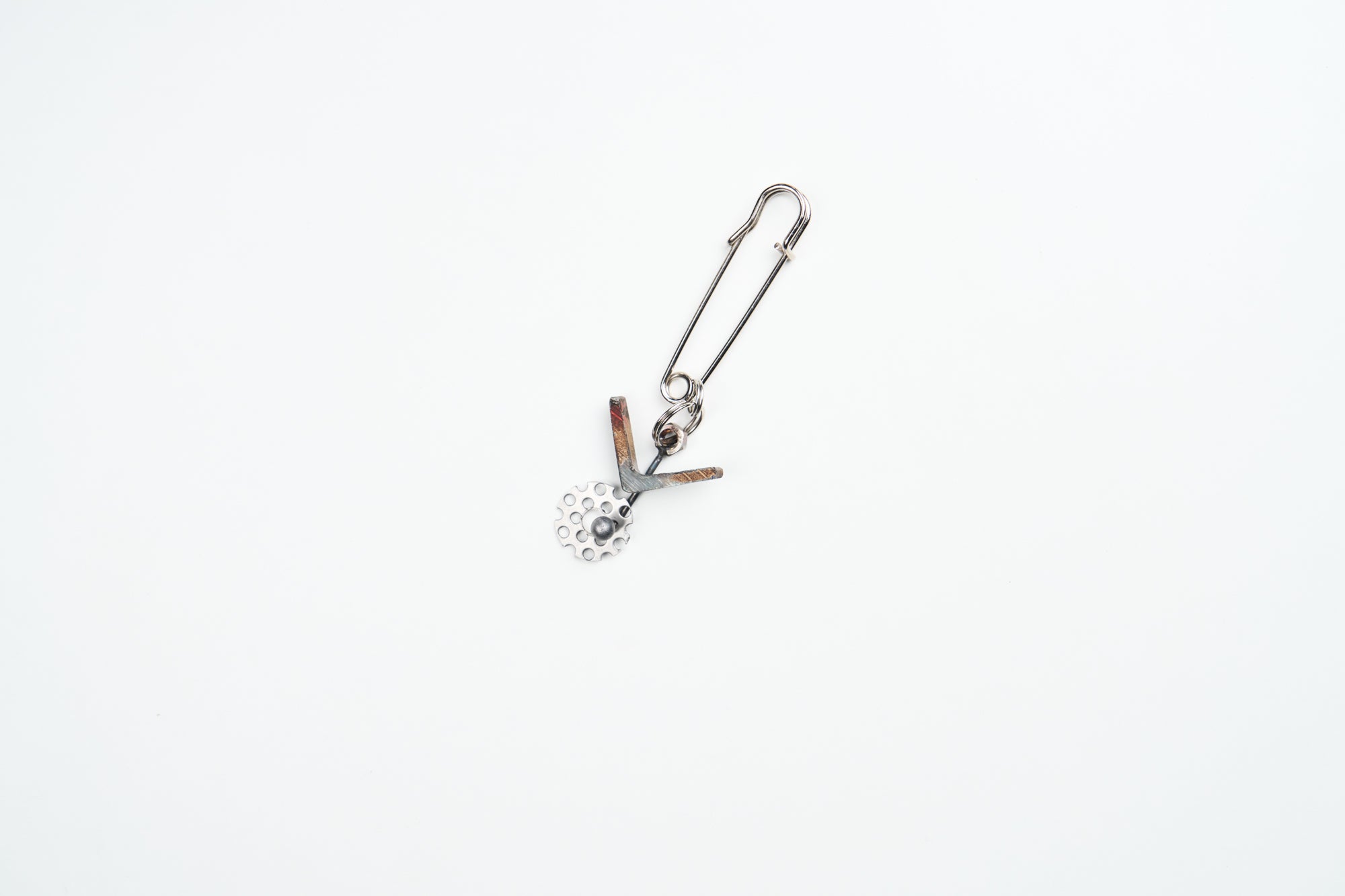 10. DEAN EDMONDS 4 GOTTLOB BROOCH – Gottlob